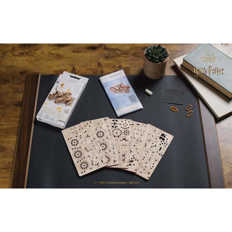 Hagrid's Flying Motorbike™ model kit