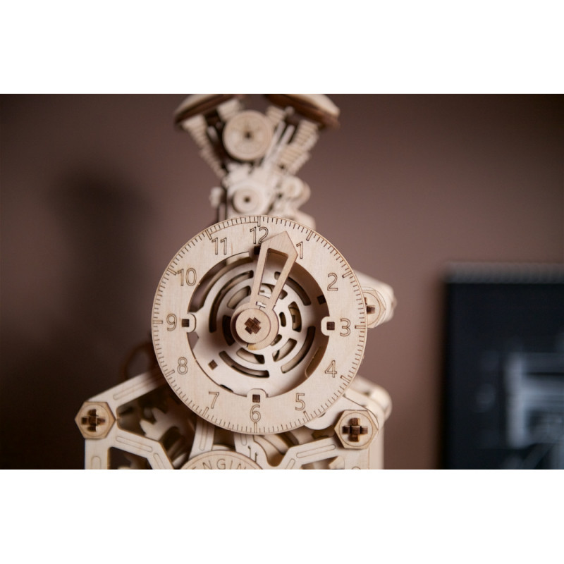 Engine Clock model kit